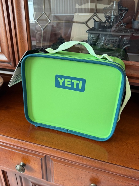 Yeti | Kitchen | Yeti Daytrip Lime Green Lunch Box Nwt | Poshmark